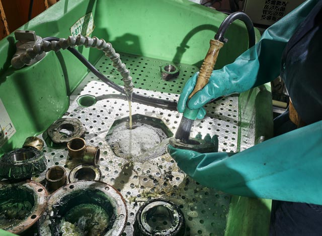 Occupational Exposure to Bacteria When Using Biological Degreasing ...